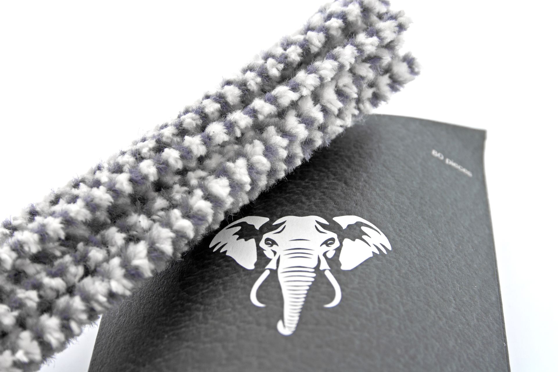 White Elephant 80 Pipe Cleaner Bristle (25x) | 20401